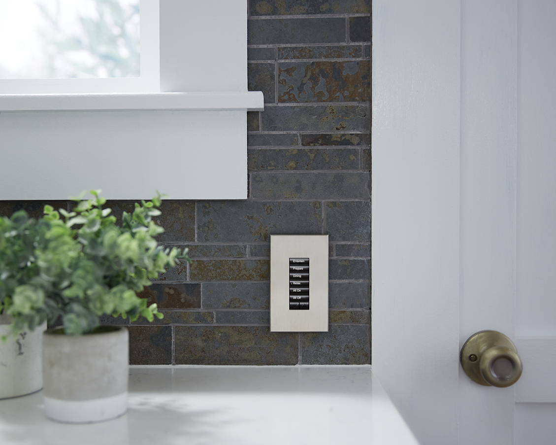 The smart way to customize your home’s lighting - In The Lite